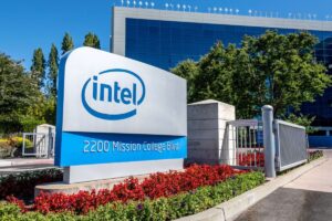 Intel (INTC) Stock: Invests in SambaNova's $350M Round After Buyout ...