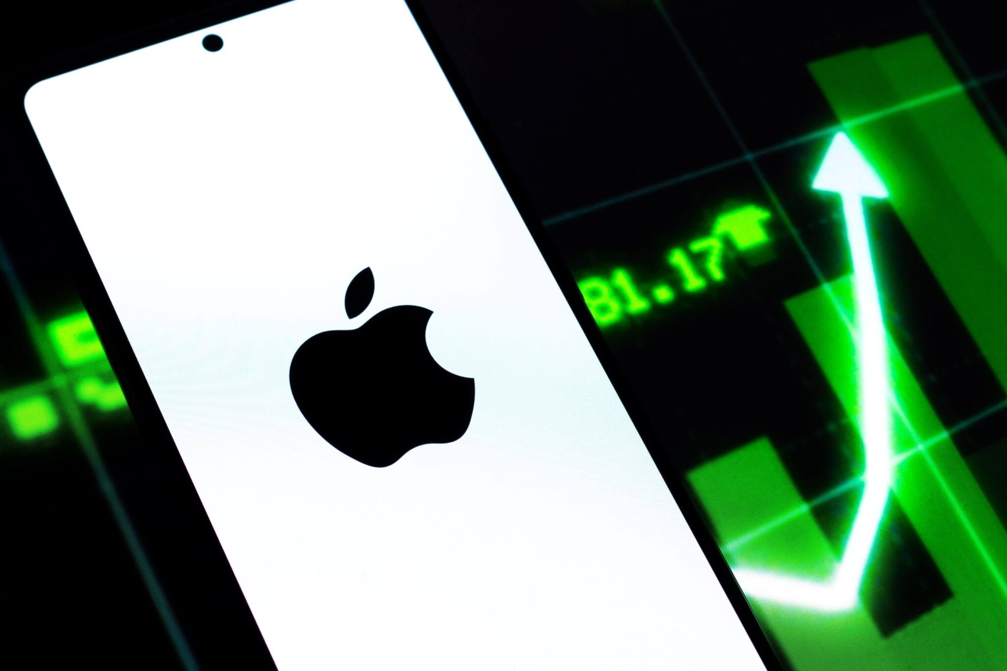 Apple (AAPL) Stock: iPhone 17 Fuels Record Quarter With 38% China Sales ...