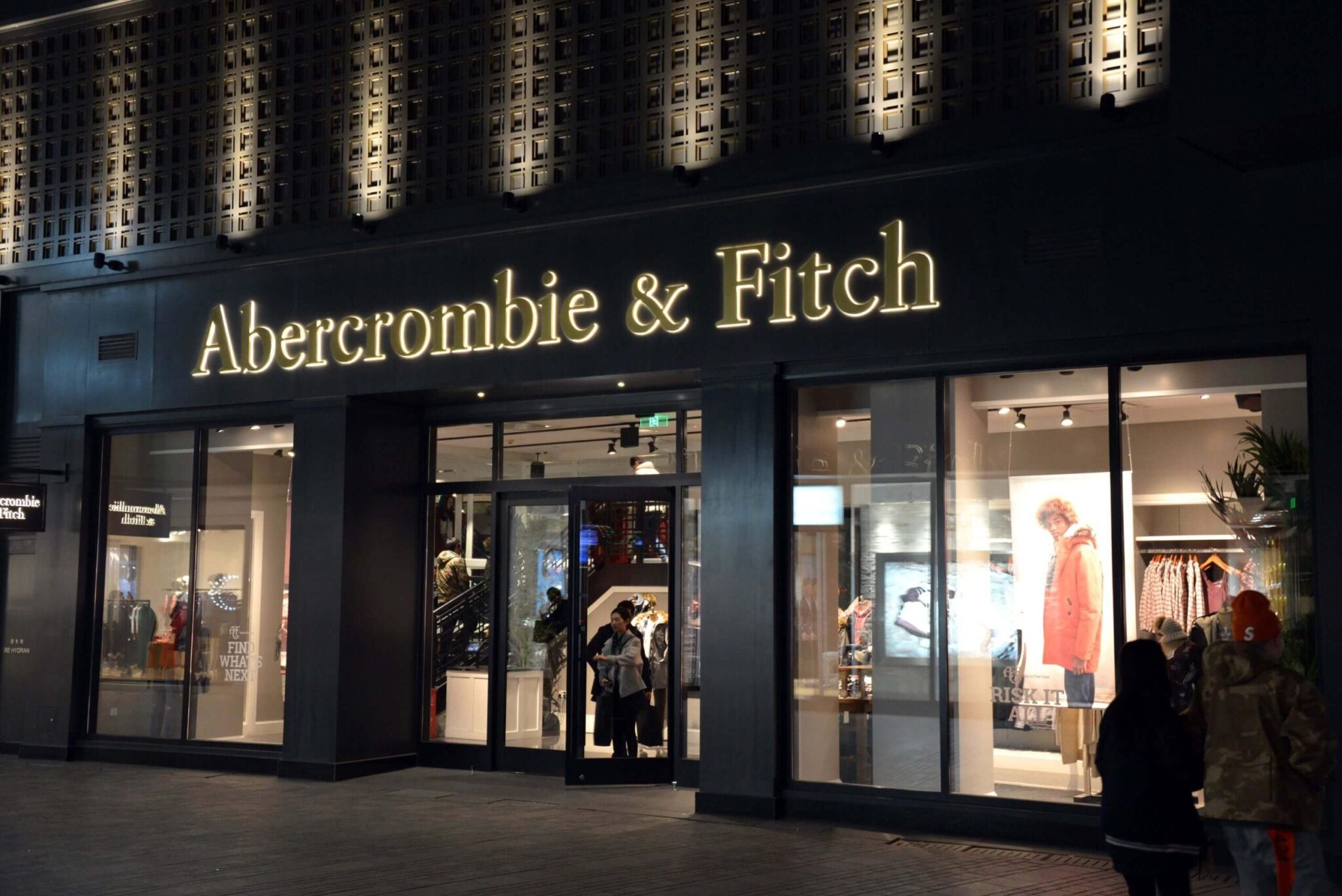 Abercrombie & Fitch (ANF) Stock Drops After Projecting Slower 2026 ...
