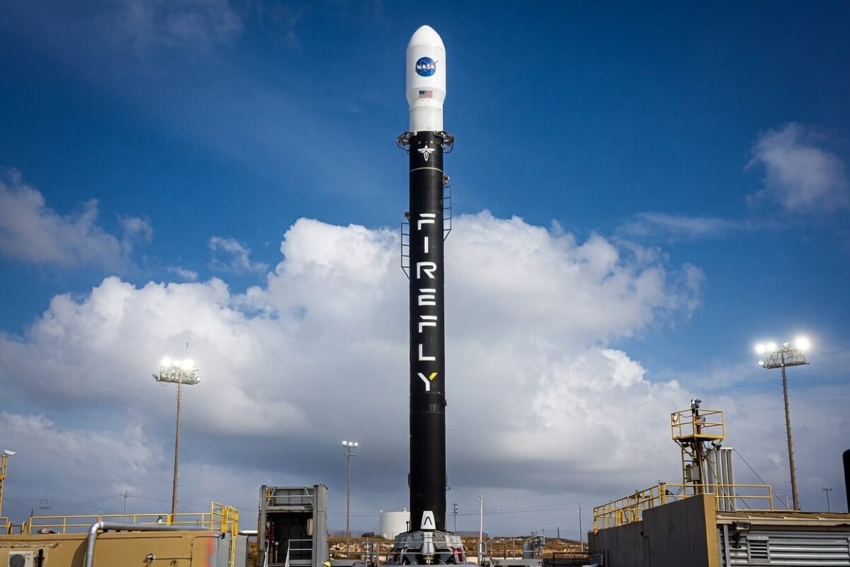 Firefly Aerospace (FLY) Stock Jumps 6% Following Successful Alpha ...