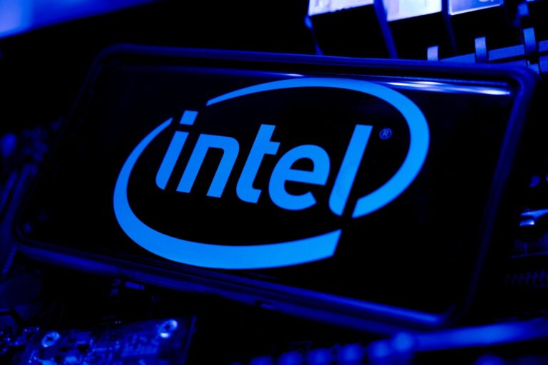 Intel (INTC) Stock Analysis: Should Investors Buy at $45.57? - Blockonomi