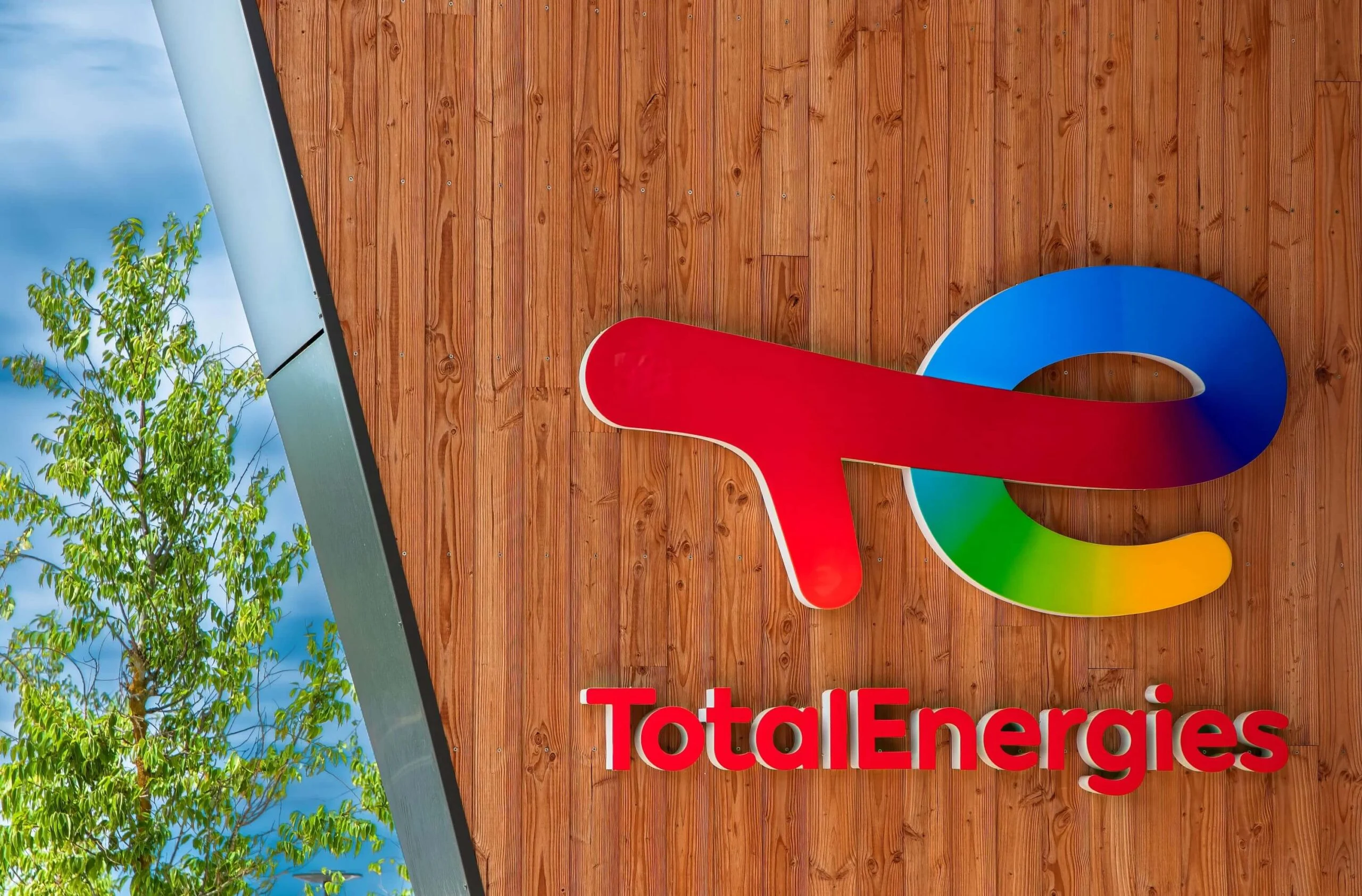 TotalEnergies (TTEF) Shares Surge as Q1 Earnings Soar 29% Above ...