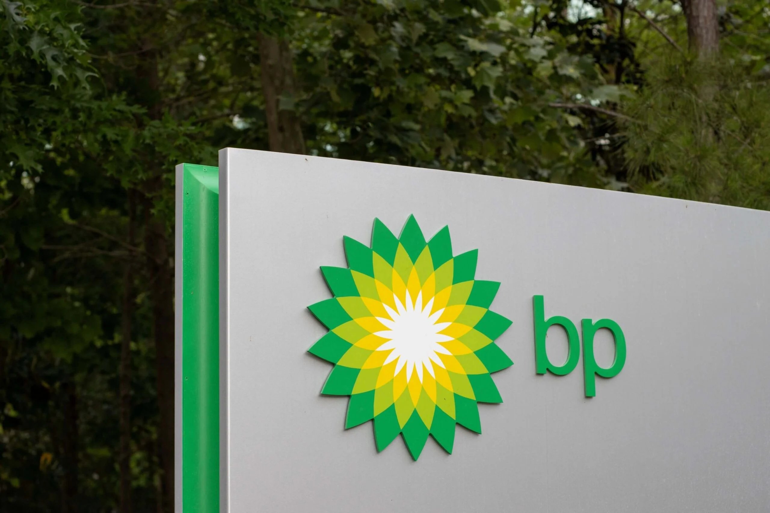 BP (BP) Shares Plunge Following Chairman's Sudden Dismissal Over ...